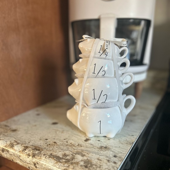 Kitchen | Rae Dunn Pig Measuring Cups | Poshmark